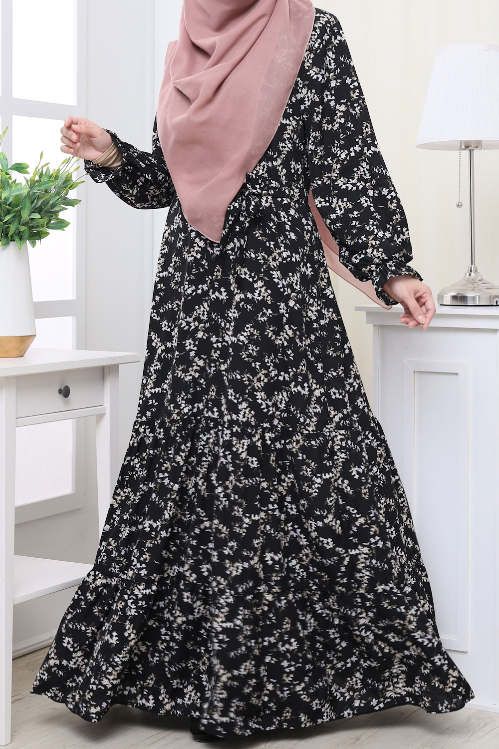 SAMARA - Pretty Dress in Black