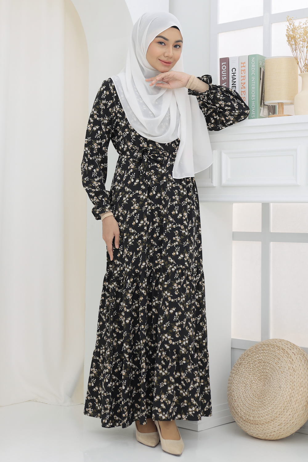 SAMARA - Pretty Dress in Midnight