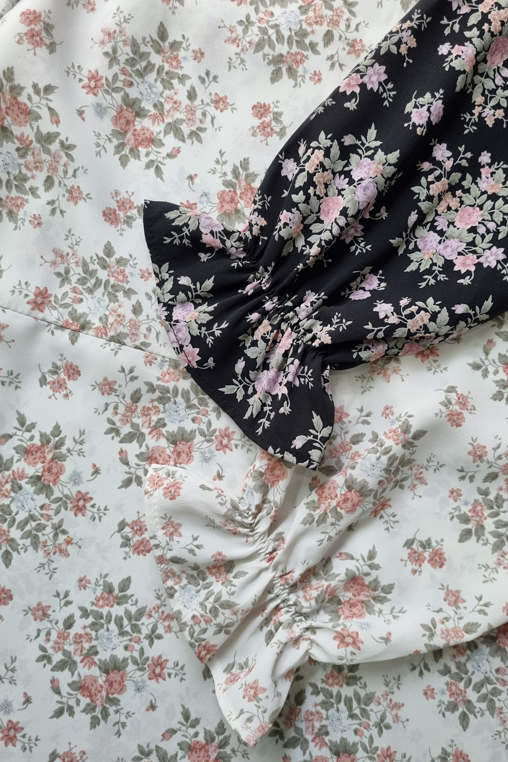 SAMARA - Pretty Dress in Saraa