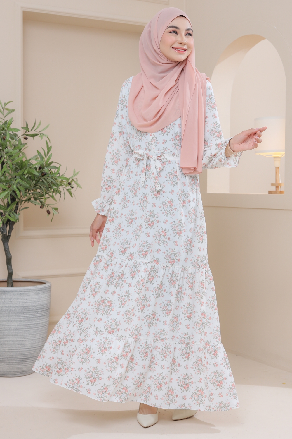 SAMARA - Pretty Dress in Juliet