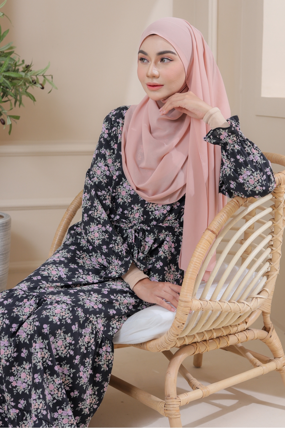 SAMARA - Pretty Dress in Saraa