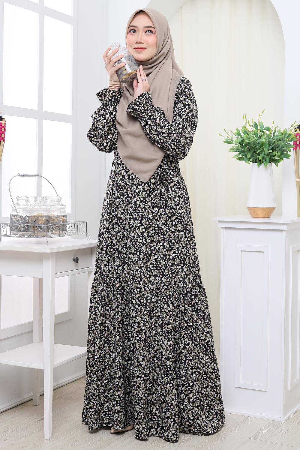 SAMARA - Pretty Dress in Charcoal