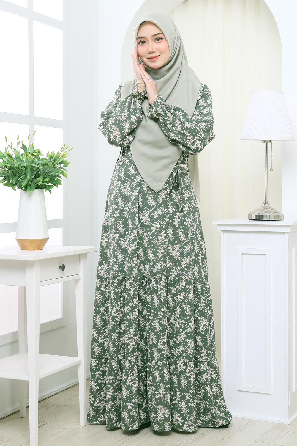 SAMARA - Pretty Dress in Green